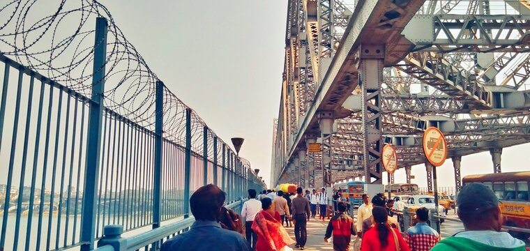 "Howrah Bridge" Images – Browse 325 Stock Photos, Vectors, and Video ...