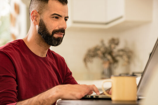 Concentrate Images – Browse 351,261 Stock Photos, Vectors, and Video ...