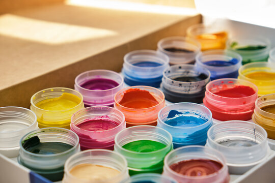 รูปภาพPaint-Box – เลือกดูภาพถ่ายสต็อก เวกเตอร์ และวิดีโอ1,324 | Adobe Stock
