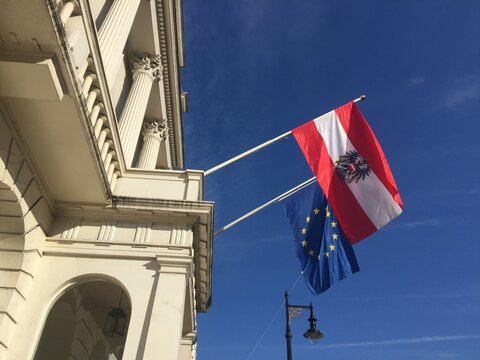 Embassy Flags Bilder – Durchsuchen 30,717 Archivfotos, Vektorgrafiken ...