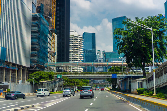 รูปภาพTransjakarta – เลือกดูภาพถ่ายสต็อก เวกเตอร์ และวิดีโอ274 | Adobe ...