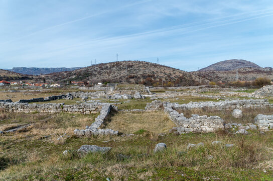 Titograd Bilder – Durchsuchen 7,646 Archivfotos, Vektorgrafiken und ...