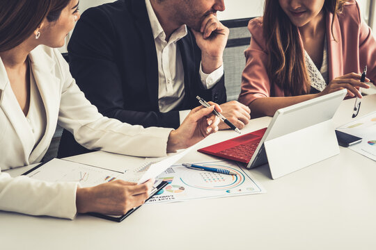 1,229,321 BEST Colleague IMAGES, STOCK PHOTOS & VECTORS | Adobe Stock