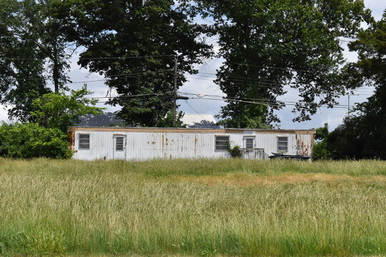 "Trailer Trash" Images – Browse 99 Stock Photos, Vectors, and Video ...