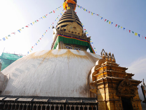 Swayambu Bilder – Durchsuchen 219 Archivfotos, Vektorgrafiken und ...