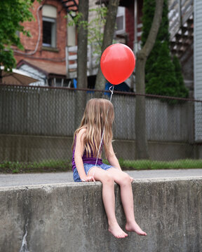 "Red Balloon" Images – Browse 1,425 Stock Photos, Vectors, and Video ...