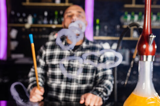 Raucher-Club Bilder – Durchsuchen 86,929 Archivfotos, Vektorgrafiken ...