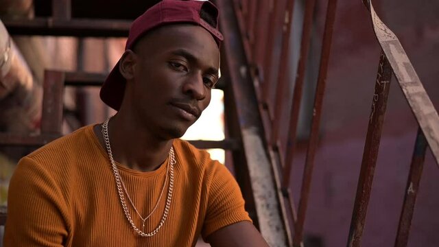 Ghettoized Imagens – Procure 55,915 fotos, vetores e vídeos | Adobe Stock