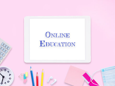 Pink Workplace Images – Browse 52,419 Stock Photos, Vectors, and Video ...