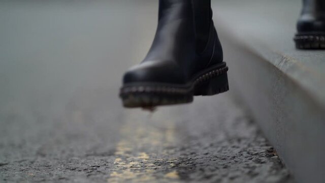 Curb Images – Browse 56,061 Stock Photos, Vectors, and Video | Adobe Stock