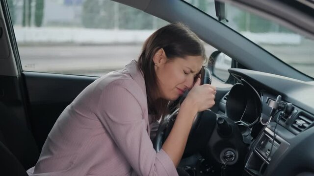 Sorrowfulness bilder – Bläddra bland 284 stockfoton, vektorer och ...