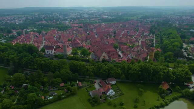 Towet Bilder – Durchsuchen 91 Archivfotos, Vektorgrafiken und Videos ...