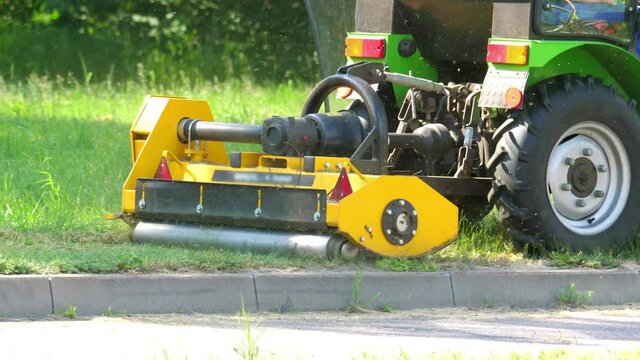 รูปภาพGrass-Mower – เลือกดูภาพถ่ายสต็อก เวกเตอร์ และวิดีโอ1,098 | Adobe ...