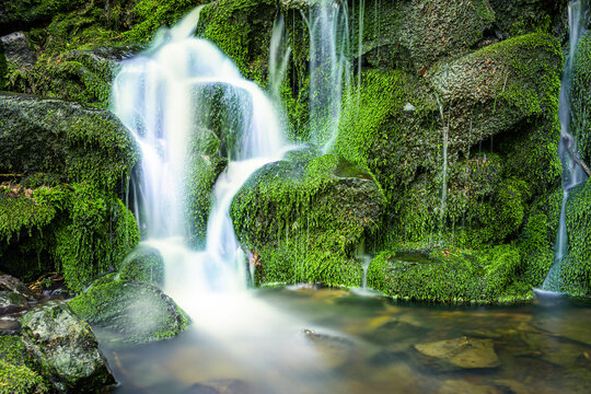 Wasserquelle Images – Browse 744 Stock Photos, Vectors, and Video ...
