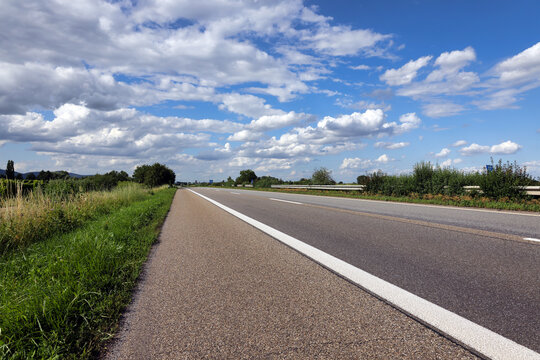 "Autobahn Immagini - Sfoglia 67,142 foto, vettoriali e video Stock ...