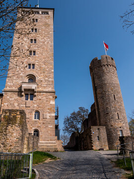 Starkenburg Bilder – Durchsuchen 307 Archivfotos, Vektorgrafiken und ...