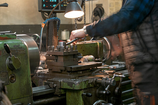 「Tokarz」の写真素材 | 15件の無料イラスト画像 | Adobe Stock