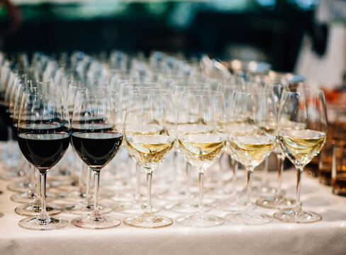 Get-Together bilder – Bläddra bland 6,919 stockfoton, vektorer och ...