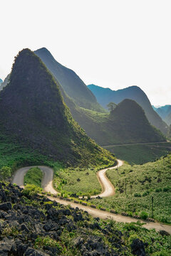 Leng bilder – Bläddra bland 3,425 stockfoton, vektorer och videor ...