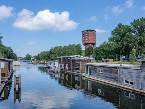 Woonboot Images – Browse 36 Stock Photos, Vectors, and Video | Adobe Stock