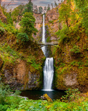 "Multnomah Falls" Images – Browse 2,269 Stock Photos, Vectors, and ...