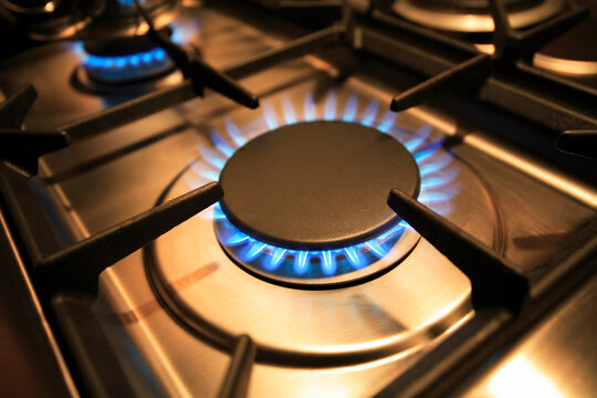 "Gas Cooker" Images – Browse 62,683 Stock Photos, Vectors, and Video ...