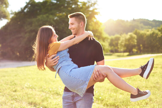 Spouse Images – Browse 148,942 Stock Photos, Vectors, and Video | Adobe ...