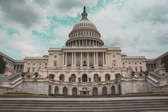 Imágenes de Kapitol: descubre bancos de fotos, ilustraciones, vectores ...