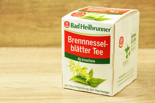 Brennesseltee bilder – Bläddra bland 312 stockfoton, vektorer och ...