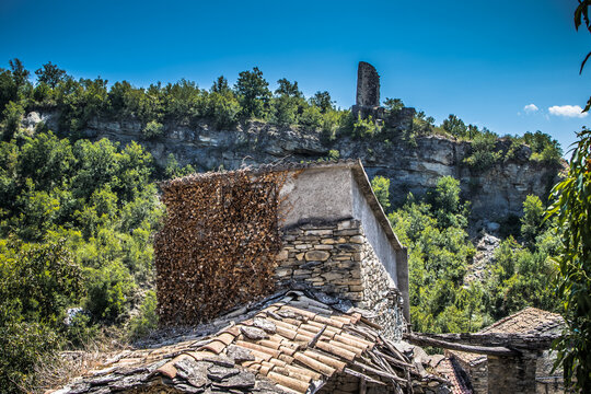 Turmruine bilder – Bläddra bland 303 stockfoton, vektorer och videor ...