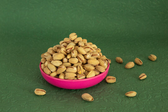 Pista Green Background Images – Browse 1,118 Stock Photos, Vectors, and ...