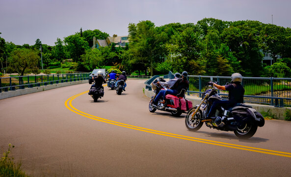 Motorcycle Ride Curve Images – Browse 3,426 Stock Photos, Vectors, and ...
