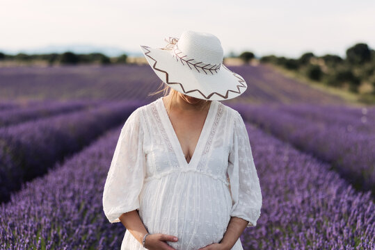 1,039,465 BEST Expecting IMAGES, STOCK PHOTOS & VECTORS | Adobe Stock