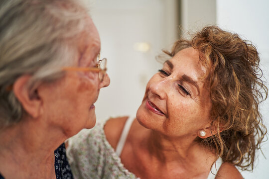 520,987 BEST Affectionate IMAGES, STOCK PHOTOS & VECTORS | Adobe Stock