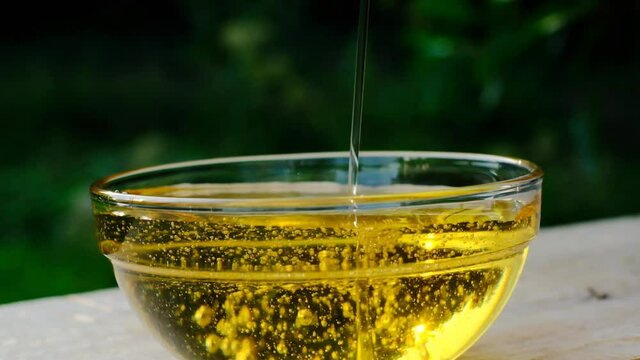 Vegetable Oil Images – Browse 871,036 Stock Photos, Vectors, and Video ...