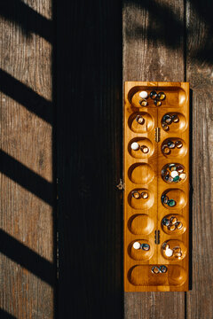 Congklak-Bilder: Stock-Fotos & -Videos. | Adobe Stock