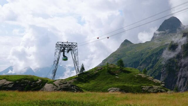 "Cable Car" Images – Browse 127,532 Stock Photos, Vectors, and Video ...