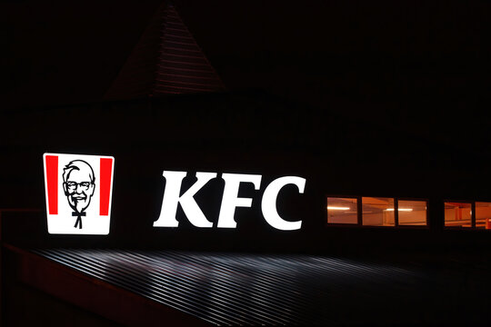 Kfc Sign Images – Browse 1,323 Stock Photos, Vectors, and Video | Adobe ...