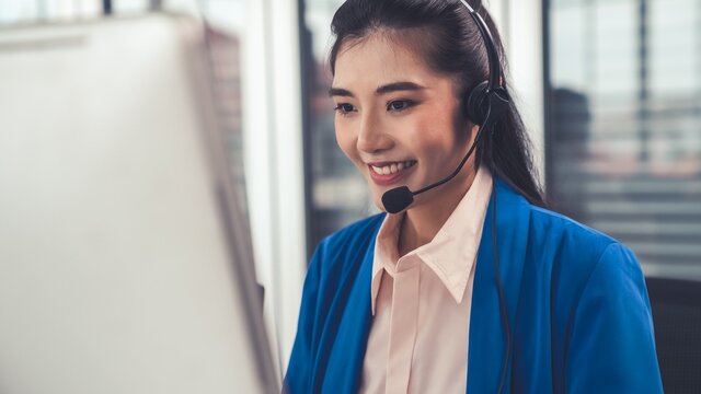 รูปภาพTelemarketer – เลือกดูภาพถ่ายสต็อก เวกเตอร์ และวิดีโอ121,866 ...