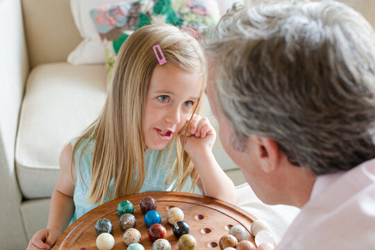 รูปภาพStern-Halma – เลือกดูภาพถ่ายสต็อก เวกเตอร์ และวิดีโอ443 | Adobe Stock