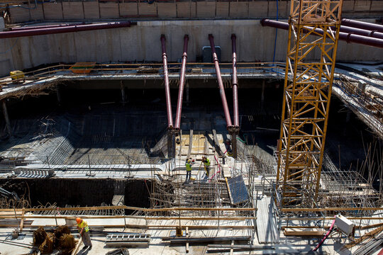 Afbeeldingen over "Pipe Work" – Blader in stockfoto's, vectoren en ...