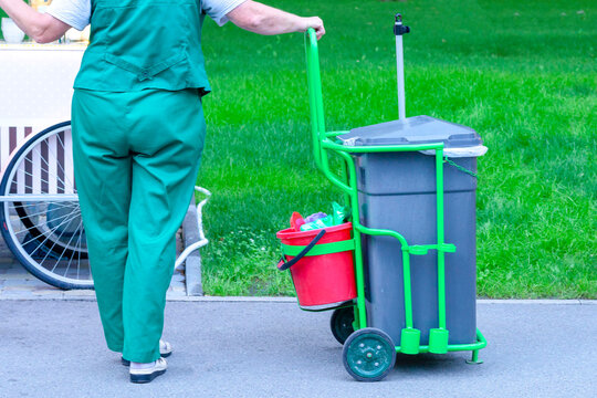 「Swabber」の画像 - 1,139 件の Stock 写真、ベクターおよびビデオ | Adobe Stock