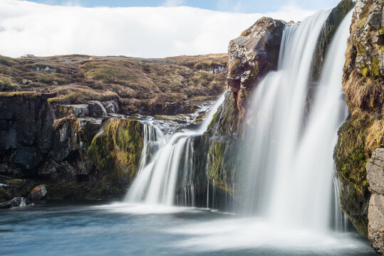 Waterfal Images – Browse 1,444,715 Stock Photos, Vectors, and Video ...