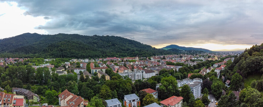 Oberau Bilder – Durchsuchen 496 Archivfotos, Vektorgrafiken und Videos ...