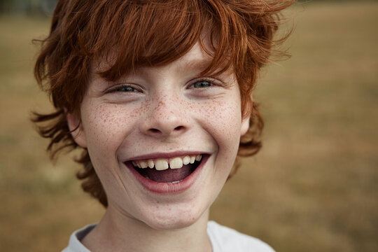 24,720,758 BEST Grins IMAGES, STOCK PHOTOS & VECTORS | Adobe Stock