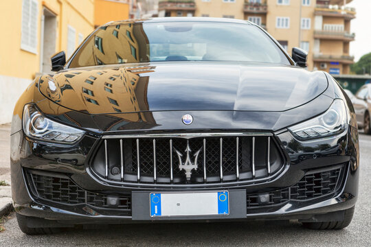 Car Front Angle Images – Browse 2,725 Stock Photos, Vectors, and Video ...