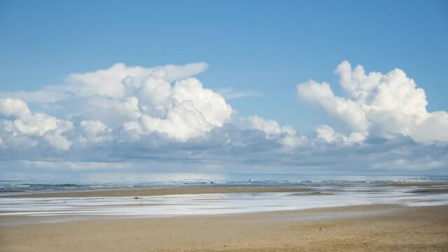 「Cload」の画像 - 144 件の Stock 写真、ベクターおよびビデオ | Adobe Stock