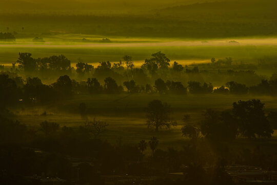 Talocher Bilder – Durchsuchen 3,220 Archivfotos, Vektorgrafiken und ...