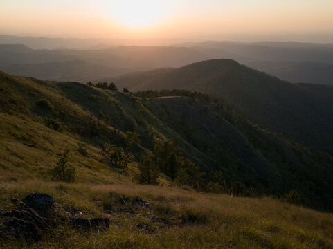 Ozren bilder – Bläddra bland 178 stockfoton, vektorer och videor ...