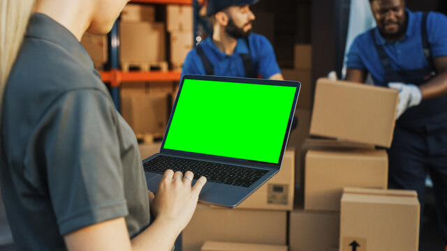 Chroma Key Laptop Images – Browse 37,918 Stock Photos, Vectors, and ...